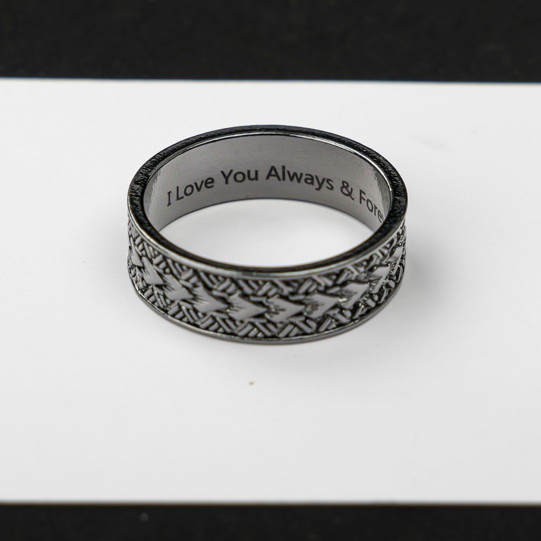 Custom Polynesian Ring - Samoan Arrow Pattern Wedding Band
