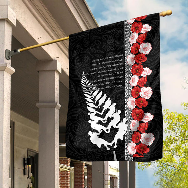 New Zealand ANZAC Day Garden Flag Soldier Silver Fern with Red Poppies ...