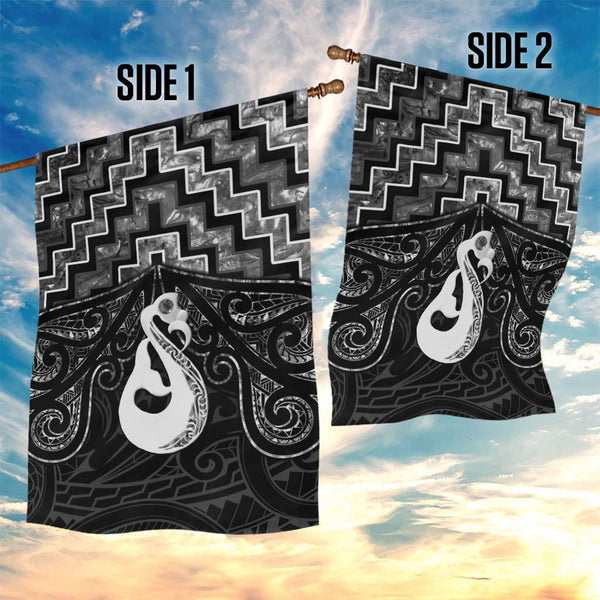 New Zealand Maori Garden Flag Poutama Manaia Black Paua Shell LT05