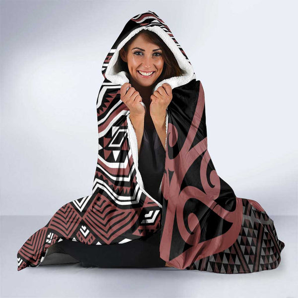 Maori Taniko Patterns Hooded Blanket Brown Patiki Motifs Mix Whakairo ...