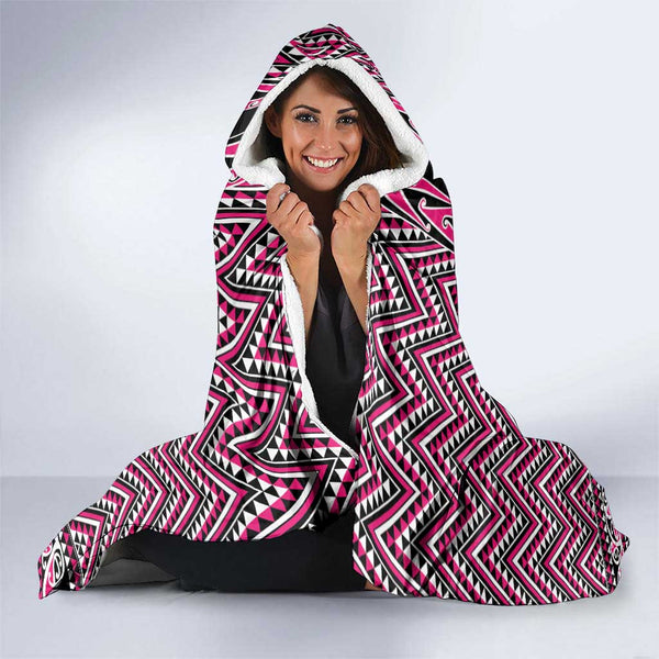New Zealand Maori Niho Taniwha Hooded Blanket Mawhero Mangopare and ...