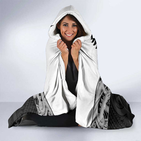 New Zealand Silver Fern Hooded Blanket Maori Koru Mixed Taniko Pattern LT9