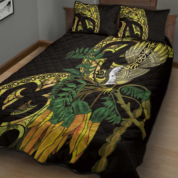 Yellow New Zealand Kowhai And Piwakawaka Quilt Bed Set Maori Ngaru Paua ...