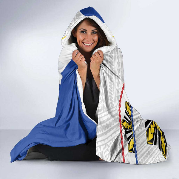 Personalised Philippines Eagle Hooded Blanket Filipino Sun Mix ...