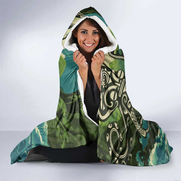 Aotearoa Tangaroa Atua Hooded Blanket New Zealand God Of The Ocean LT14