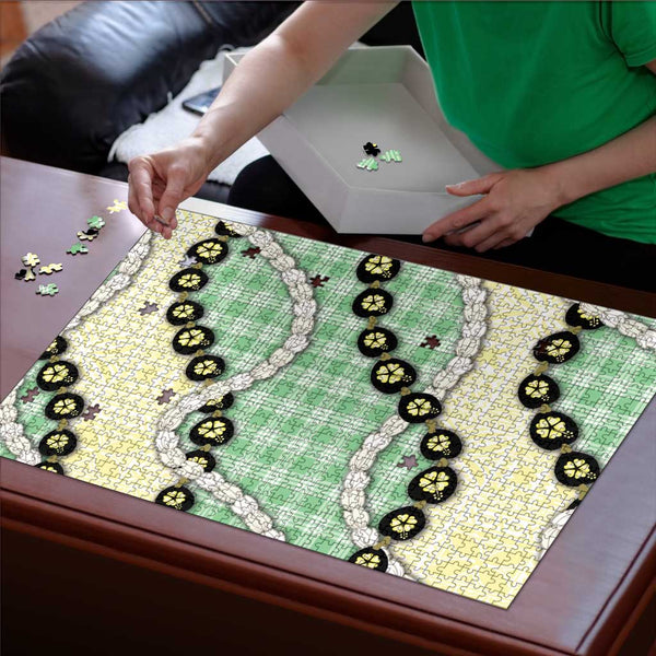 Green Palaka Hawaii Puzzle Kukui Nut Pikake Lei Hawaiian Tapa Pattern LT14